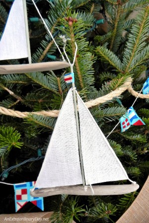 Unique Ways to Decorate a Nautical Christmas Tree - An Extraordinary Day